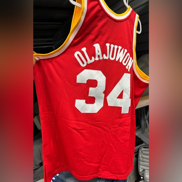 Shirts | Houston Rockets Hakeem Olajuwon Mitchell Ness Red Swingman ...